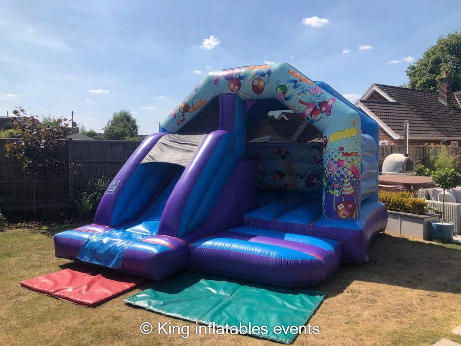 Bouncy Castles - bouncy castle hire and party events in hinckley ...