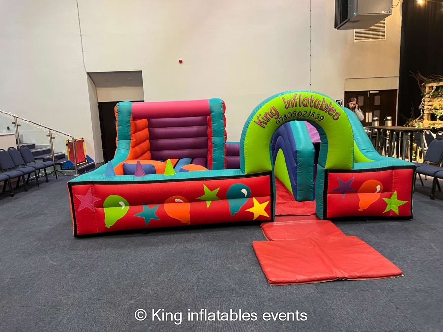 Bouncy Castles - bouncy castle hire and party events in hinckley ...